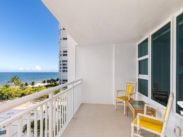 Luxury apartment complex for sale in Lauderdale by the sea, United States