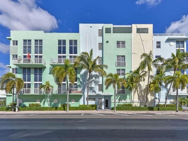 Luxury apartment complex for sale in Lake Worth, Florida