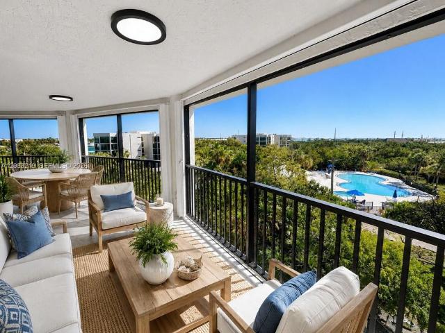 Luxury apartment complex for sale in Marathon, United States