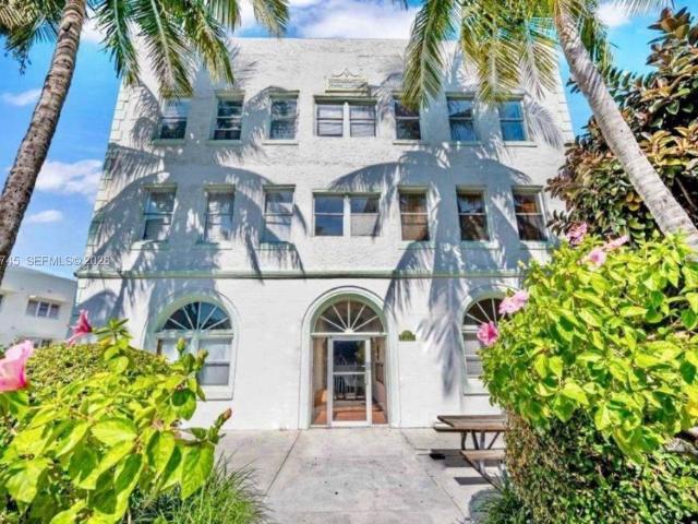 Luxury apartment complex for sale in Miami Beach, Florida