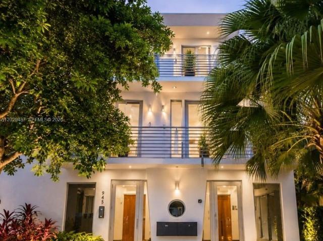 Luxury apartment complex for sale in Miami Beach, Florida