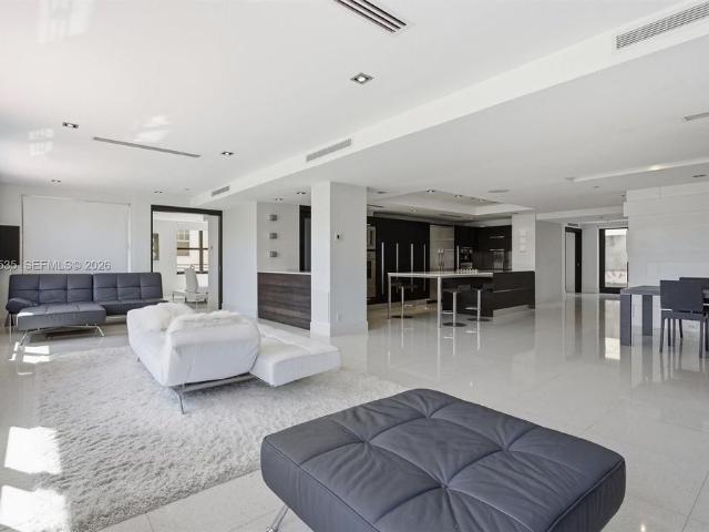 Luxury apartment complex for sale in Miami Beach, United States