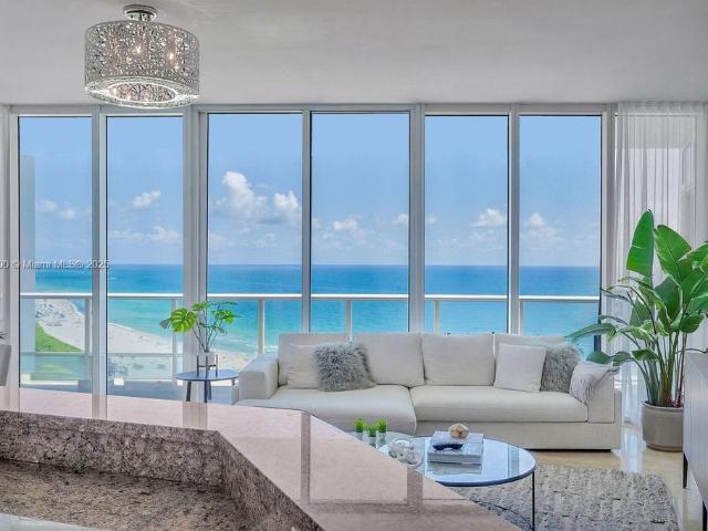 Luxury apartment complex for sale in Miami Beach, United States