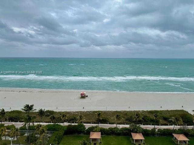 Luxury apartment complex for sale in Miami Beach, United States
