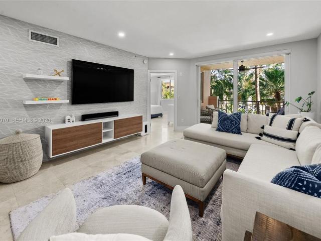 Luxury apartment complex for sale in Miami Beach, United States
