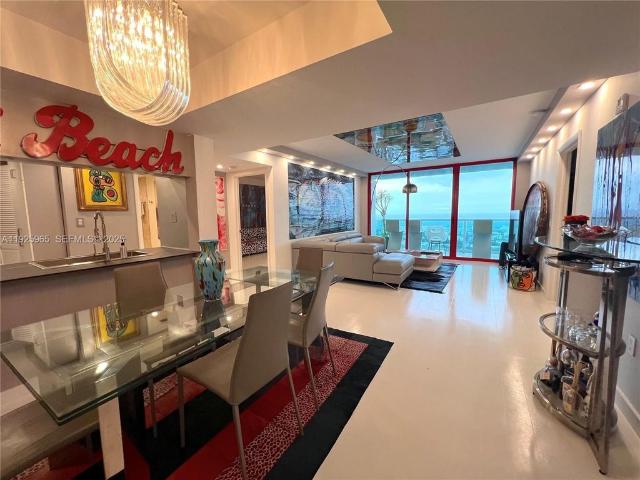 Luxury apartment complex for sale in Miami Beach, United States