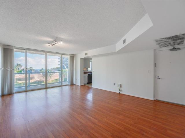 Luxury apartment complex for sale in Miami Beach, United States
