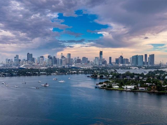 Luxury apartment complex for sale in Miami Beach, United States