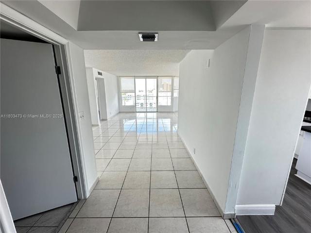 Luxury apartment complex for sale in Miami Beach, United States