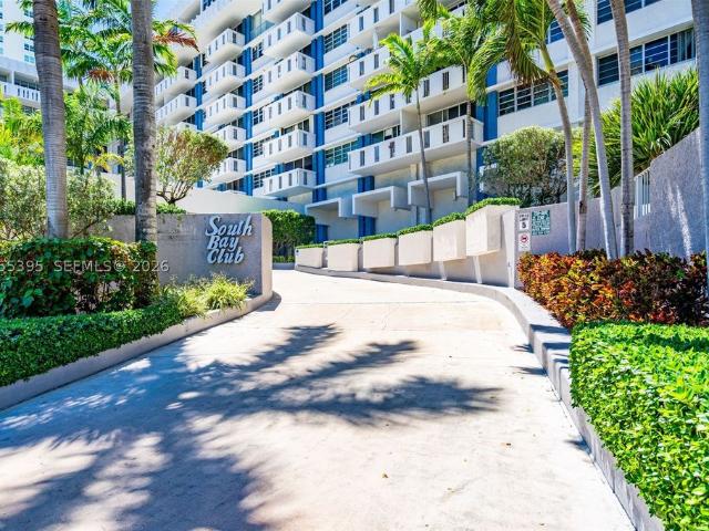 Luxury apartment complex for sale in Miami Beach, United States