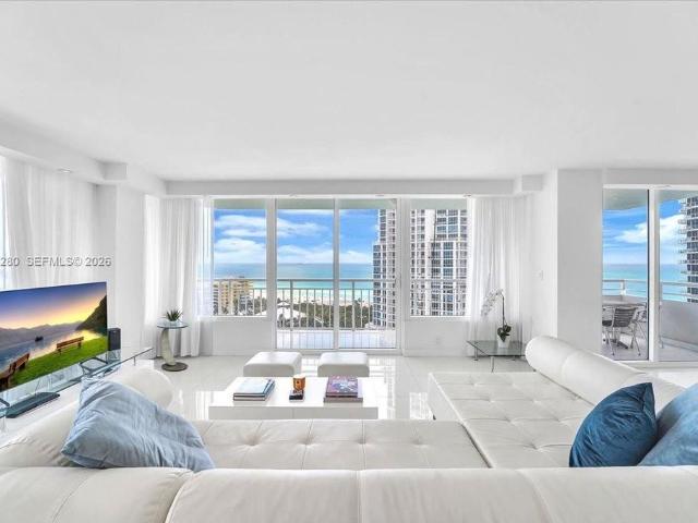 Luxury apartment complex for sale in Miami Beach, United States