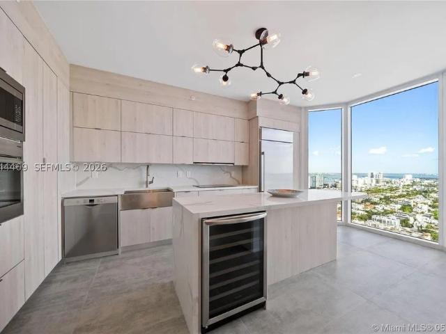 Luxury apartment complex for sale in Miami Beach, United States