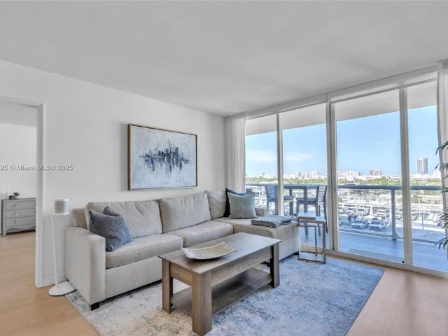 Luxury apartment complex for sale in Miami Beach, United States