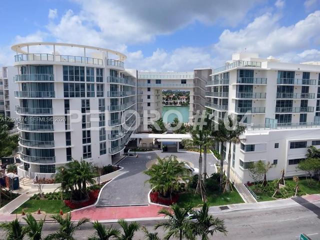 Luxury apartment complex for sale in Miami Beach, United States