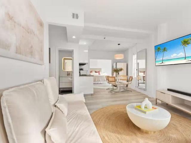 Luxury apartment complex for sale in Miami Beach, United States