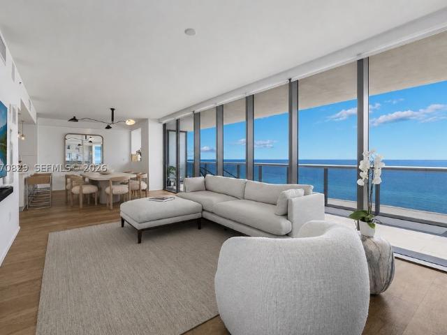 Luxury apartment complex for sale in Miami Beach, United States