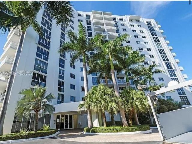 Luxury apartment complex for sale in Miami Beach, United States