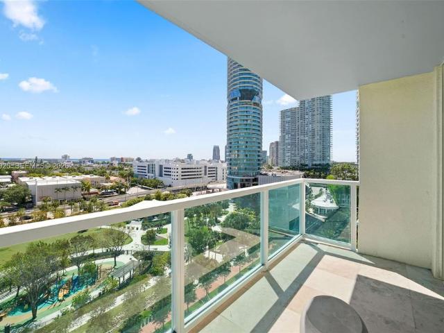 Luxury apartment complex for sale in Miami Beach, United States