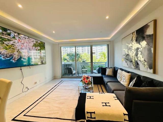 Luxury apartment complex for sale in Miami Beach, United States