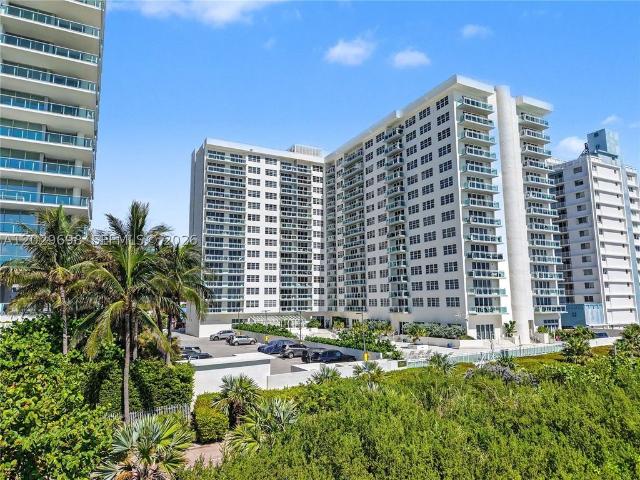 Luxury apartment complex for sale in Miami Beach, United States