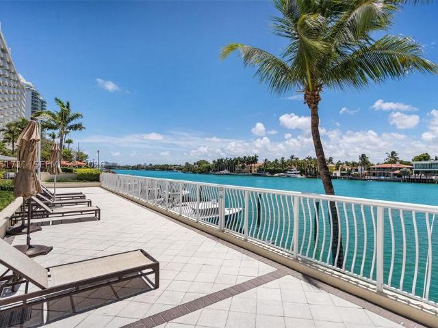 Luxury apartment complex for sale in Miami Beach, United States