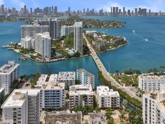 Luxury apartment complex for sale in Miami Beach, United States