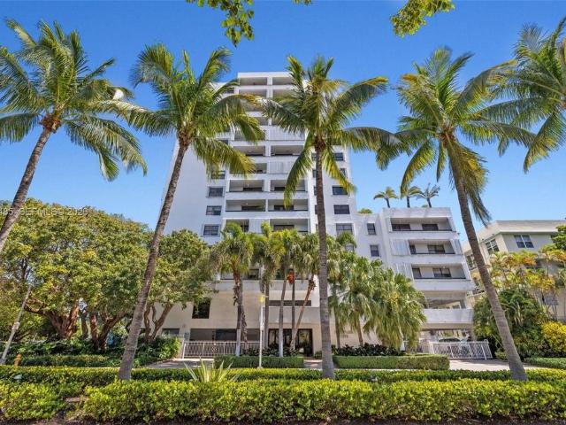 Luxury apartment complex for sale in Miami Beach, United States