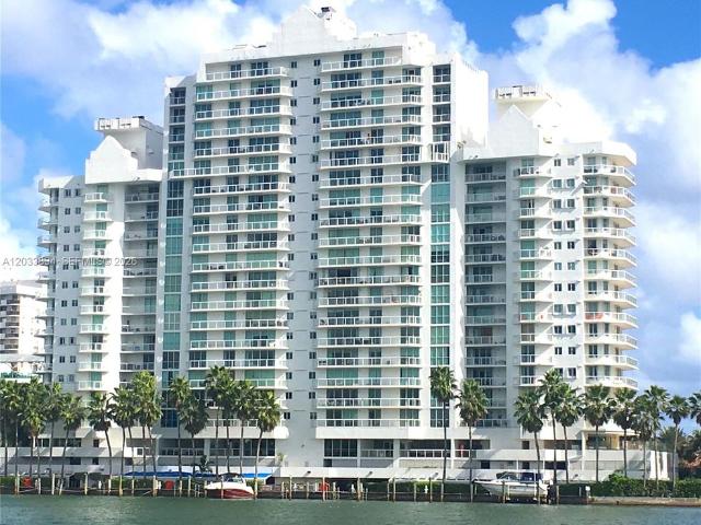 Luxury apartment complex for sale in Miami Beach, United States