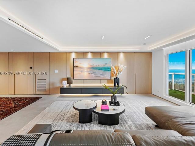 Luxury apartment complex for sale in Miami Beach, United States