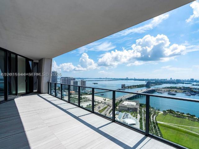 Luxury apartment complex for sale in Miami, Florida