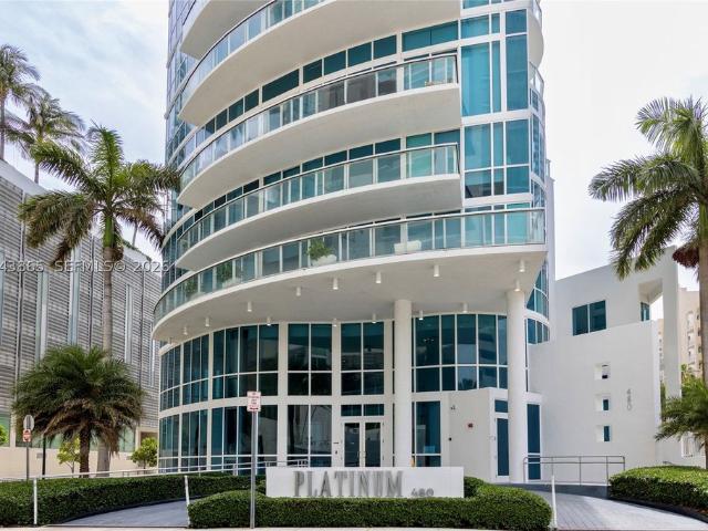 Luxury apartment complex for sale in Miami, United States