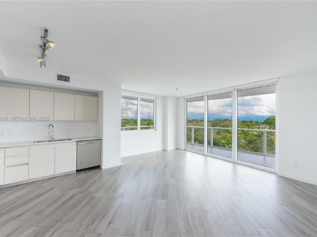 Luxury apartment complex for sale in Miami, United States