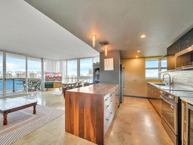 Luxury apartment complex for sale in North Bay Village, United States