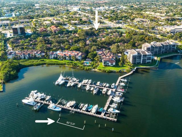 Luxury apartment complex for sale in North Palm Beach, United States