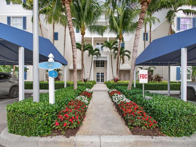 Luxury apartment complex for sale in Juno Beach, United States