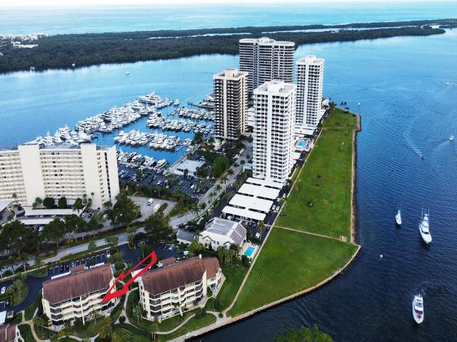 Luxury apartment complex for sale in North Palm Beach, Florida