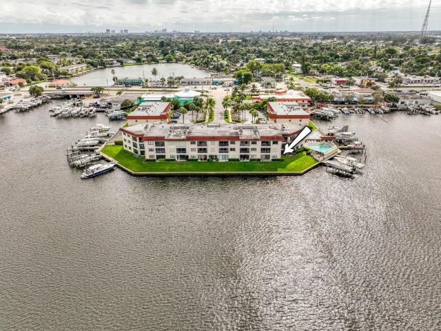 Luxury apartment complex for sale in North Palm Beach, Florida