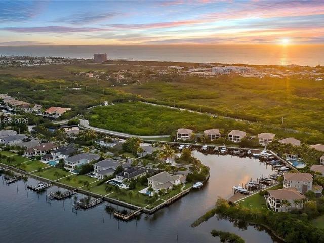 Luxury apartment complex for sale in North Palm Beach, Florida