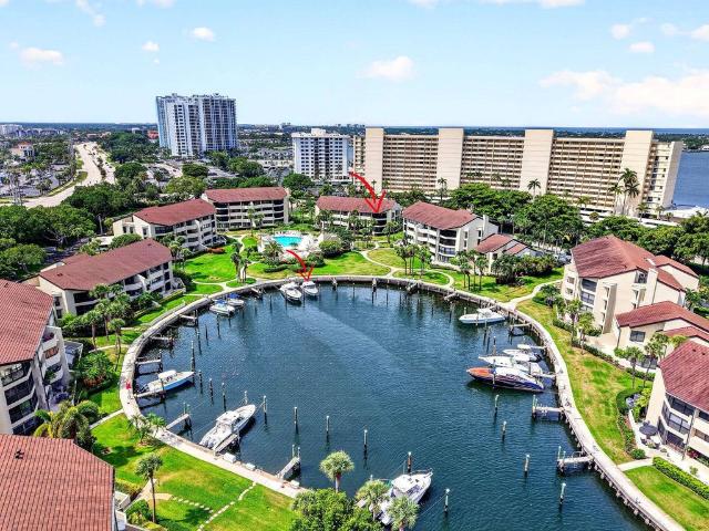 Luxury apartment complex for sale in North Palm Beach, Florida