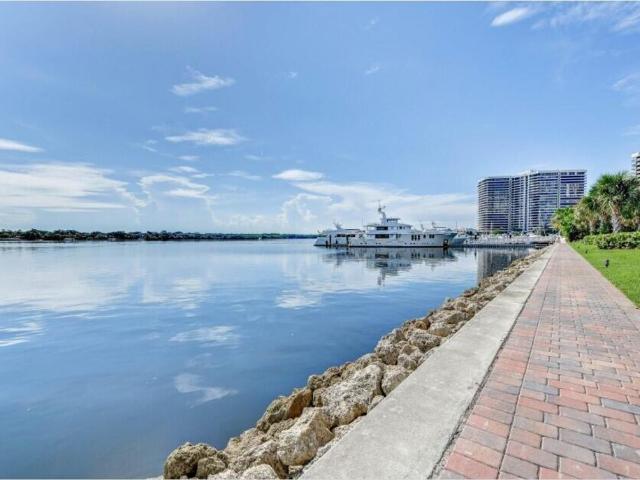 Luxury apartment complex for sale in North Palm Beach, Florida