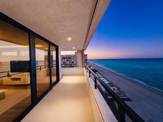 Luxury apartment complex for sale in South Palm Beach, United States