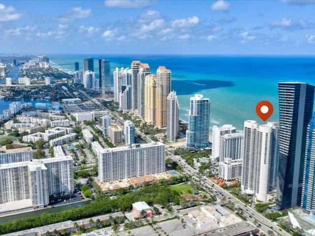 Luxury apartment complex for sale in Sunny Isles Beach, United States