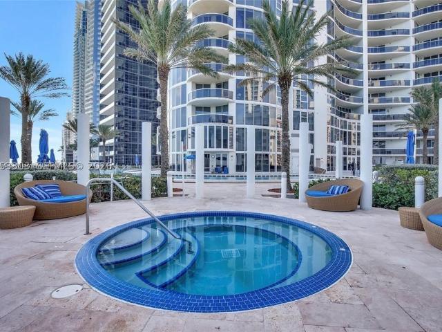 Luxury apartment complex for sale in Sunny Isles Beach, United States