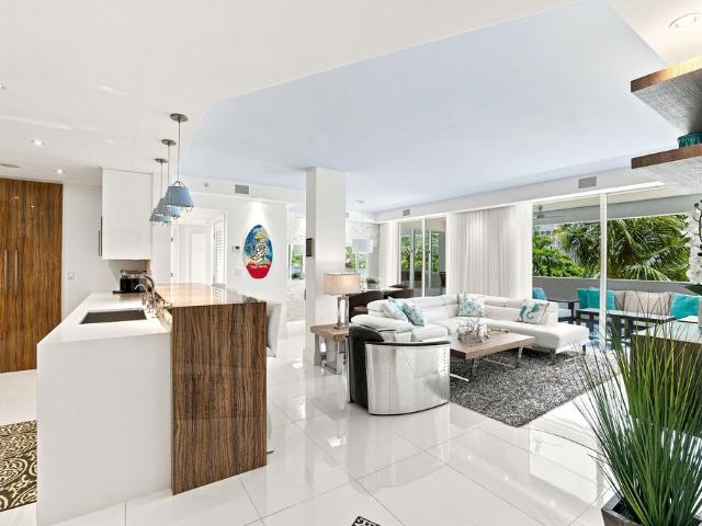 Luxury apartment complex for sale in Sunny Isles Beach, United States