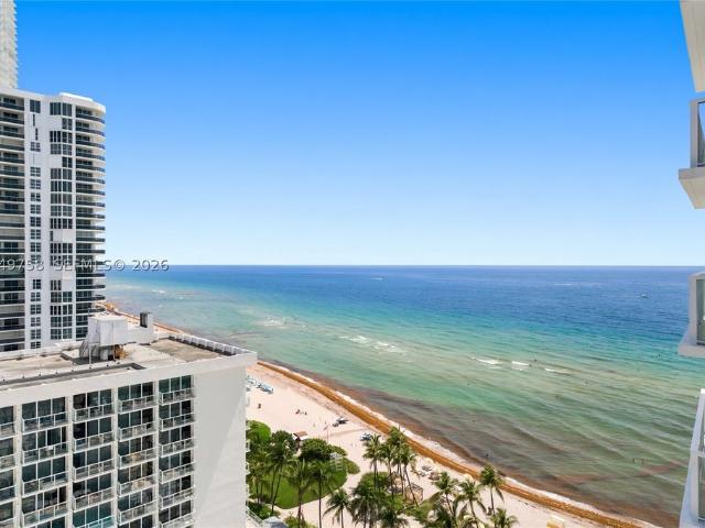 Luxury apartment complex for sale in Sunny Isles Beach, United States