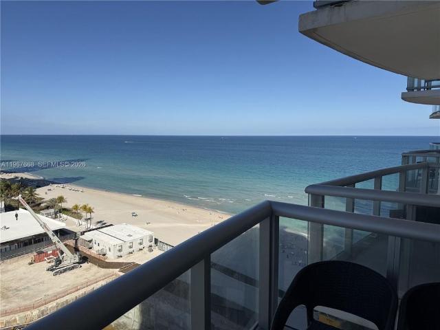 Luxury apartment complex for sale in Sunny Isles Beach, United States