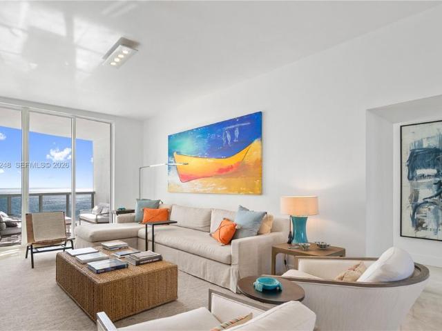 Luxury apartment complex for sale in Sunny Isles Beach, United States