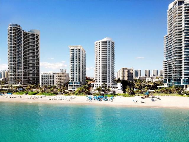 Luxury apartment complex for sale in Sunny Isles Beach, United States