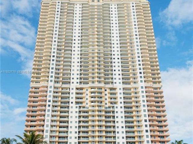 Luxury apartment complex for sale in Sunny Isles Beach, United States