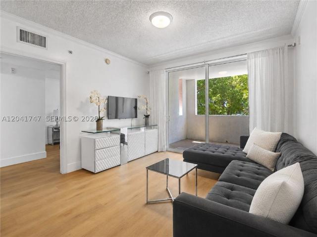 Luxury apartment complex for sale in Sunny Isles Beach, United States